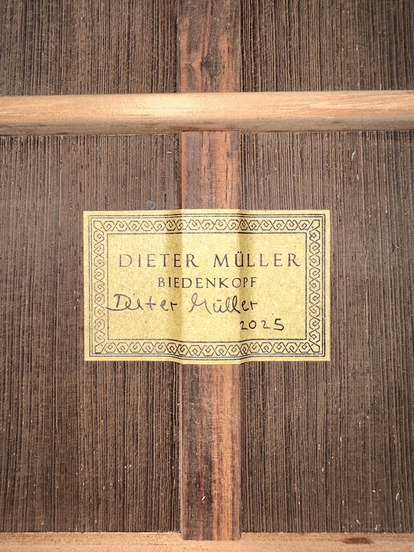 NEW Dieter Mueller Cedar double top – Classic Guitars International ...